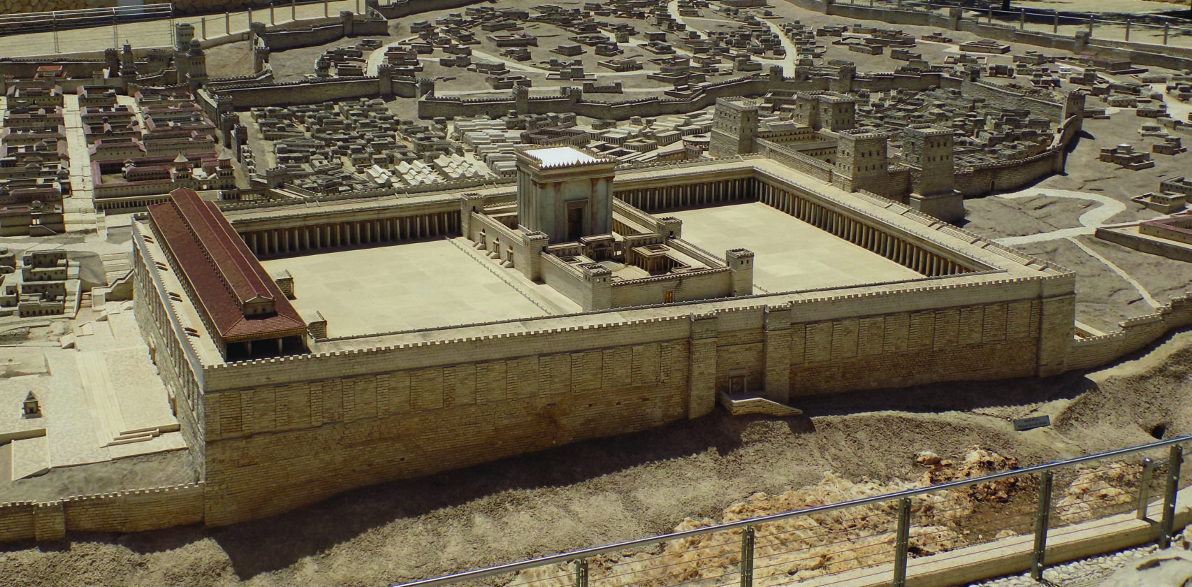 3 Ways To Teach With Technology And Visualize History - ChurchTechToday ...